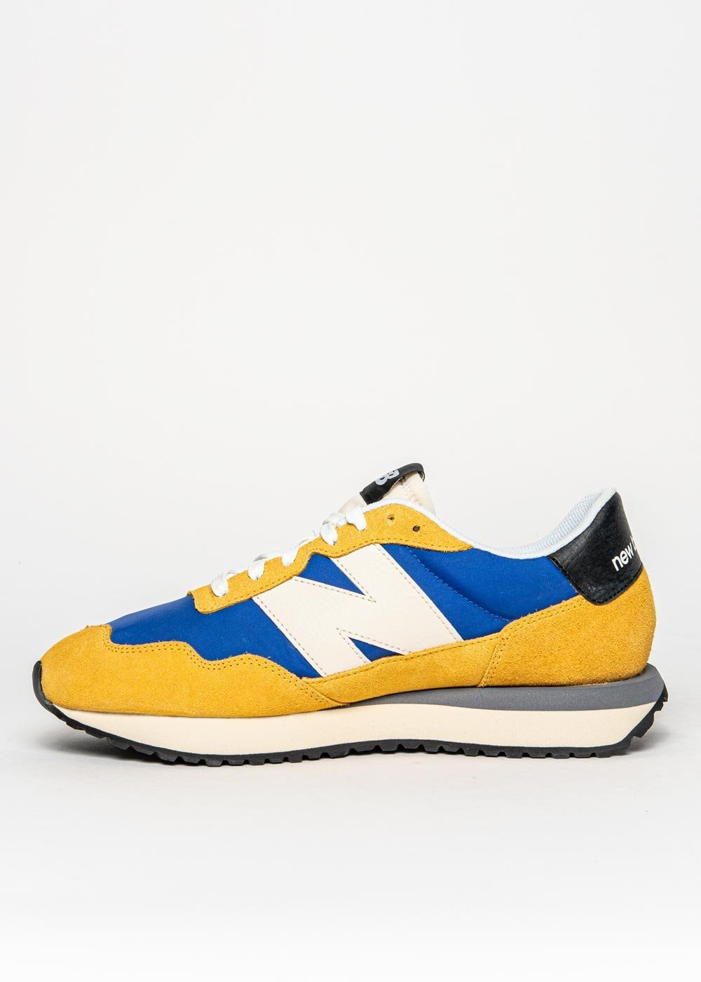 New Balance MS237 (MS237AA) - 49,99 € - Sneaker Peeker - Größte Rabatte ...